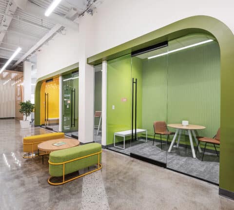 Panera Bread's Boston Corporate Office Design | ChangeUp