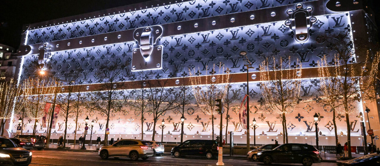 The Power of Exterior Branding - The Power of Exerior Branding — ChangeUp